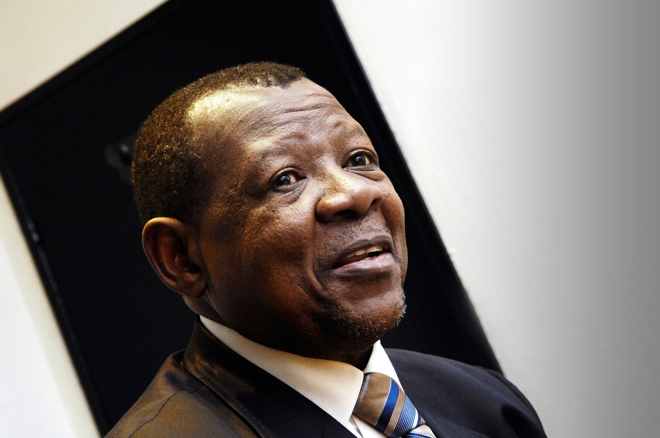 RDC : Lambert Mende, la geste et la parole – Jeune Afrique