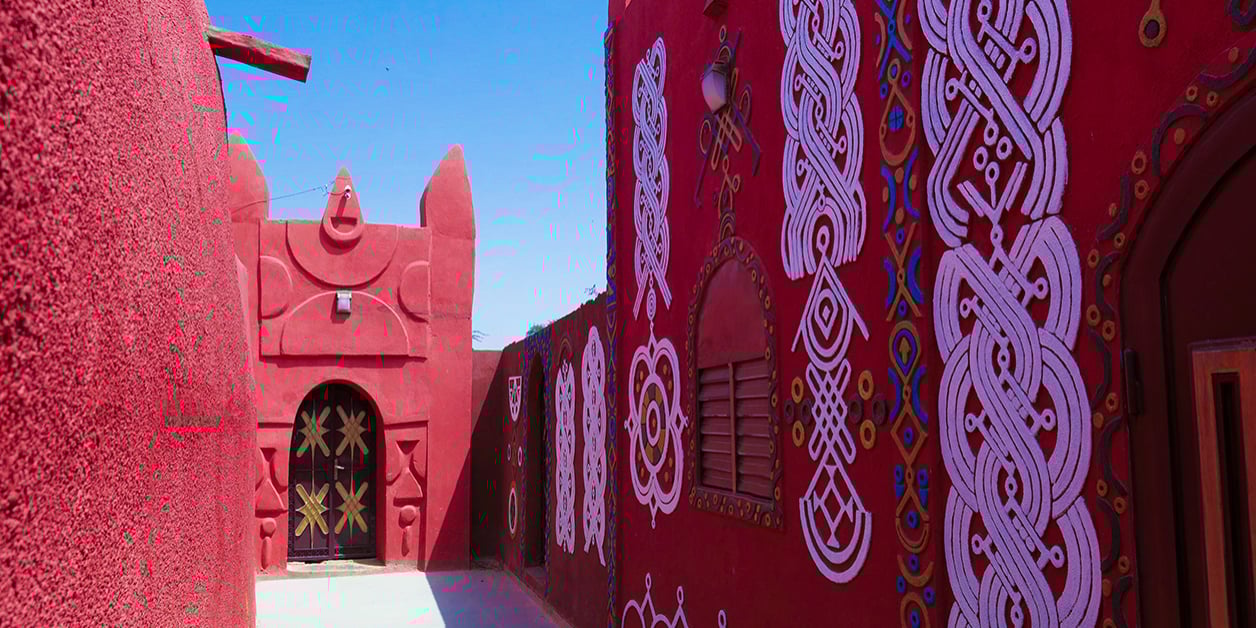 Niger : à Zinder, les murs parlent aux passants – Jeune Afrique