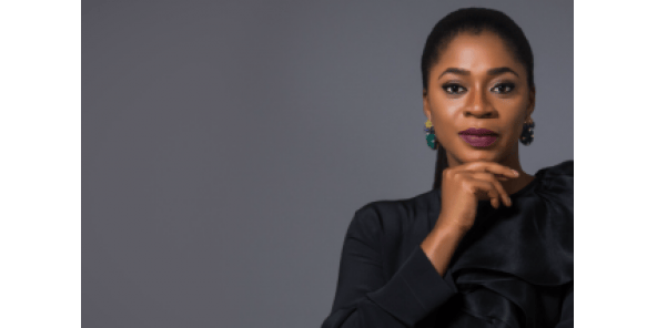 Folake Coker, la styliste qui réinvente les traditions africaines ...