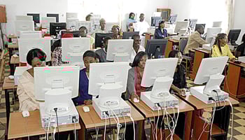 Dossier : Informatique: Solutions et services africains – Jeune Afrique